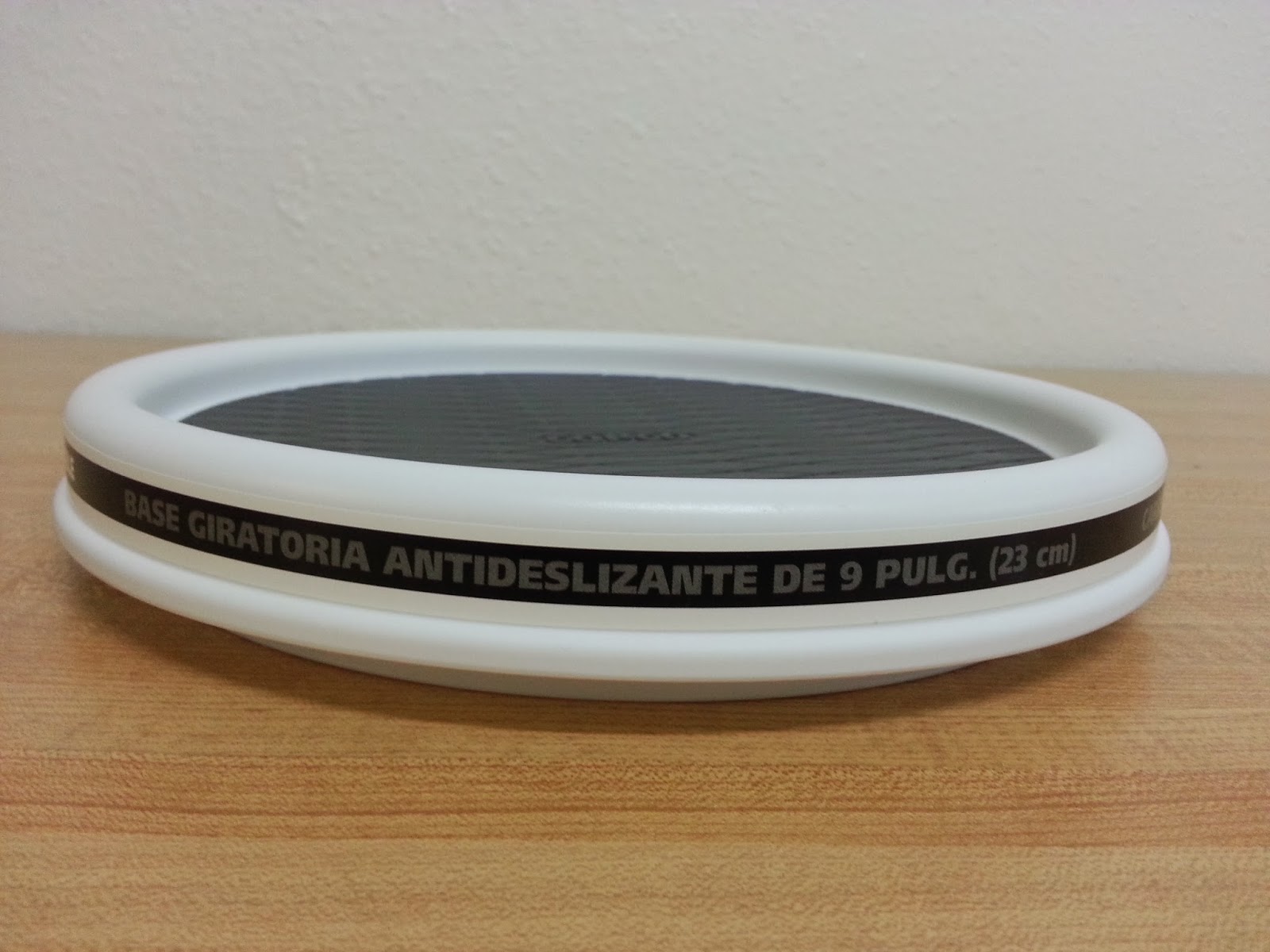 Jane Chérie: Turntable for Dollhouses