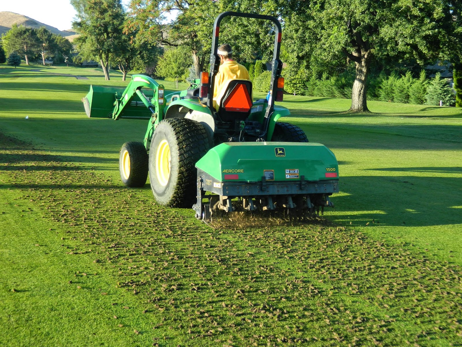 LGCC Golf Maintenance: Fairway Aerification