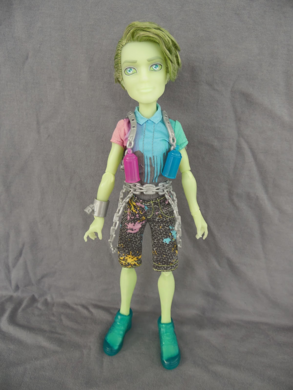 Christina Articulates: 'Haunted' Porter "Paintergeist" Geiss