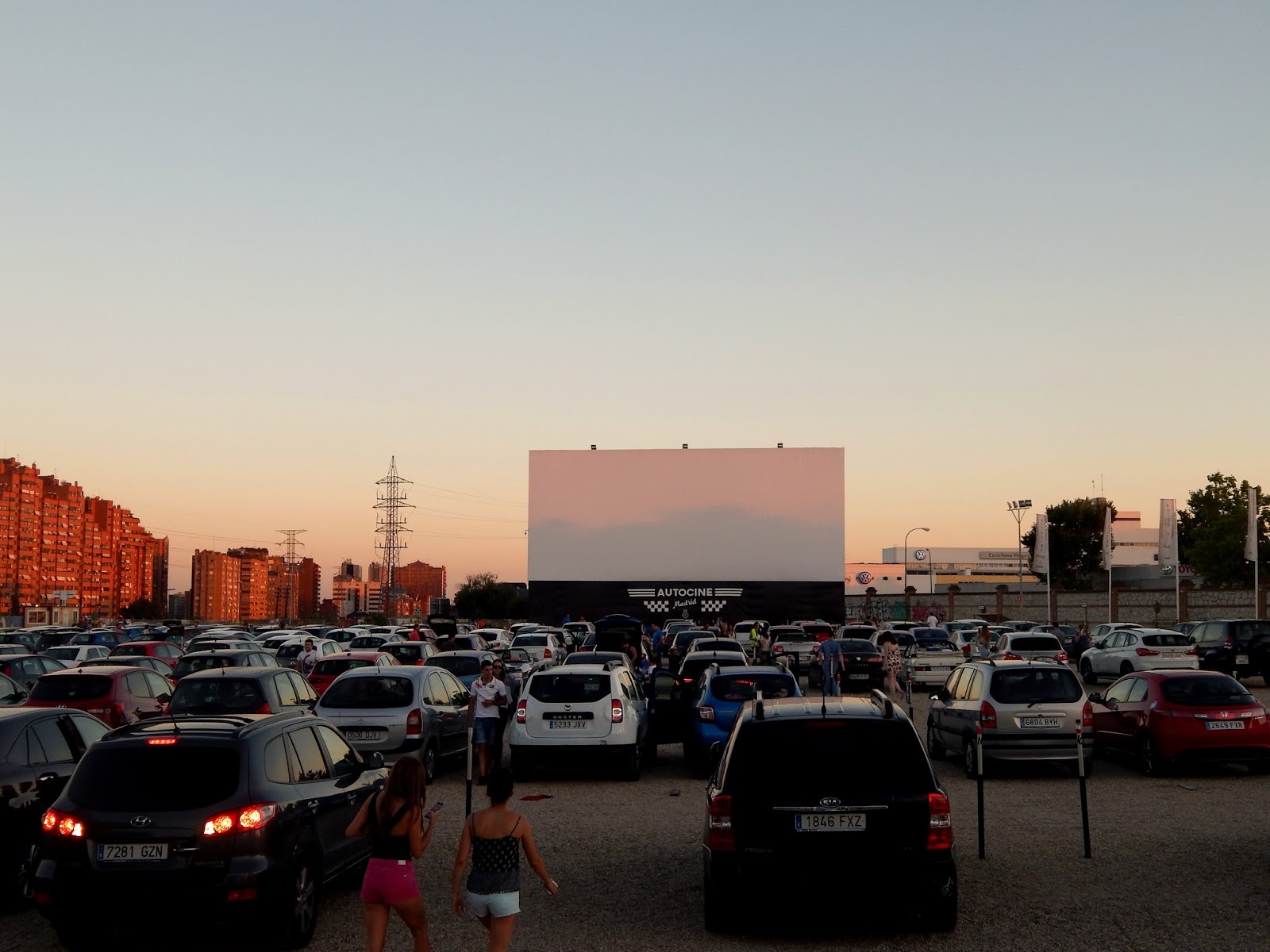 Autocine Madrid Race: Tu coche, tu butaca
