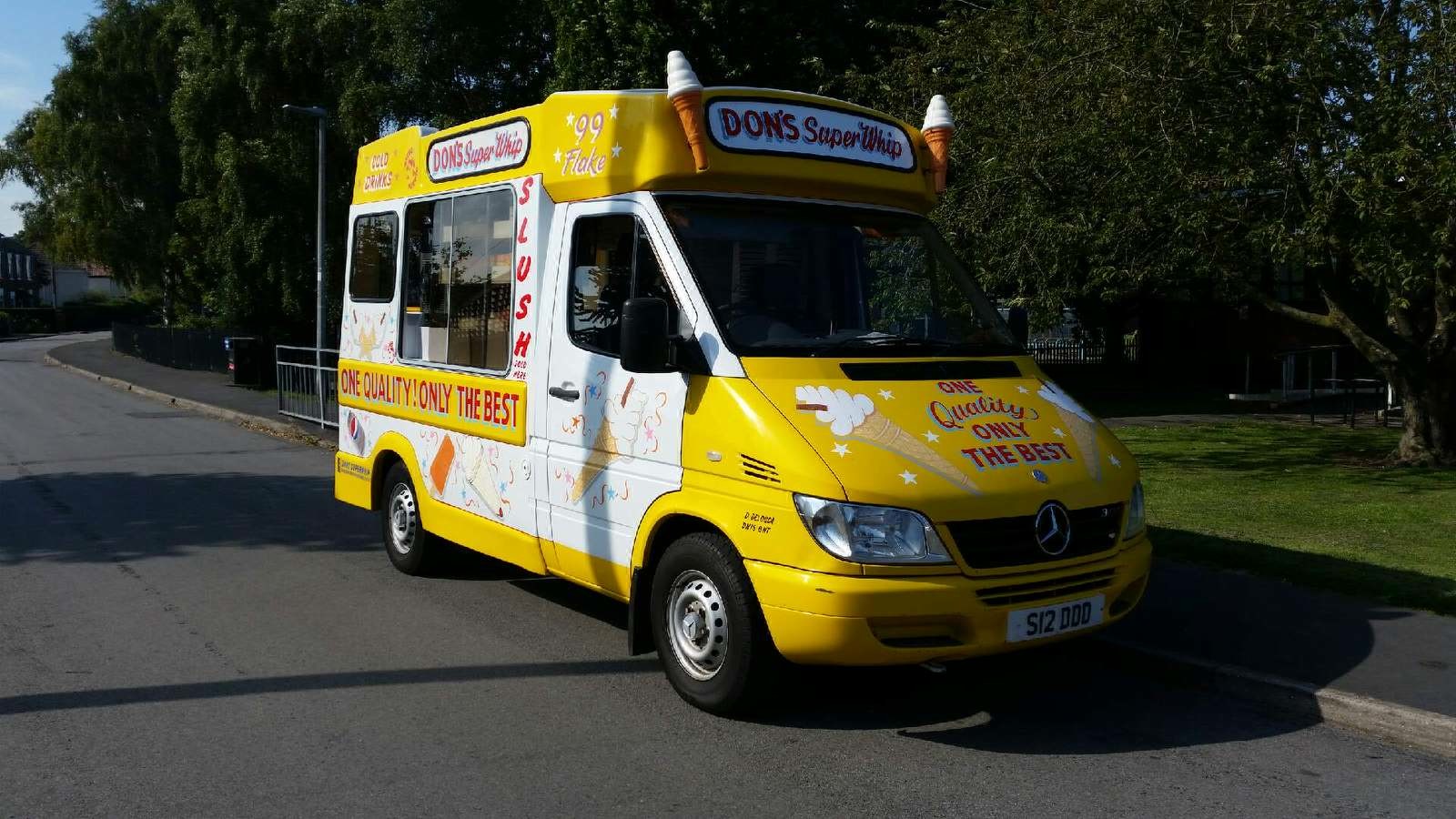 Grimsby Whippy Ice Cream Van Hire Call Don - 07977065432: Grimsby ...