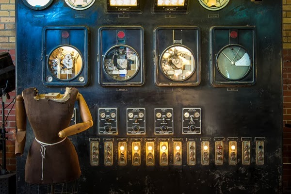 Na Dúvida... Experimenta! : METROPOLIS FACTORY