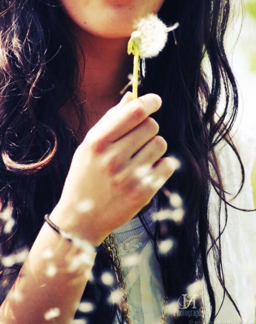 Cool & Stylish Facebook profile pictures for girls: 3 | PiczBox