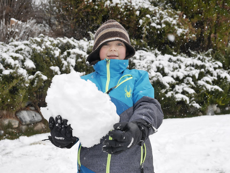 Snow People - Backwoods Mama