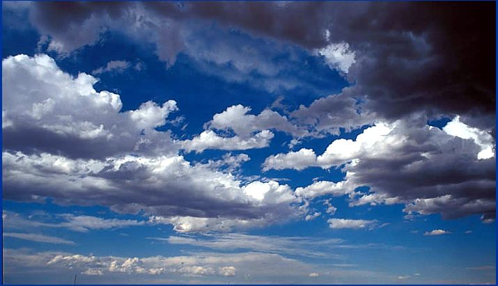 Warning: Curved Station: La NASA descubre que las nubes están bajando ...