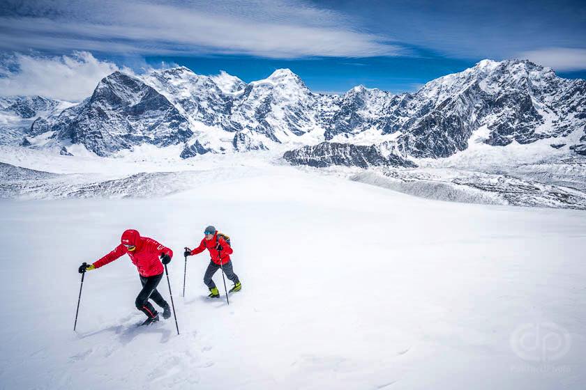 Shisha Pangma: Ueli Steck and David Gottler Ready for Summit Push ...