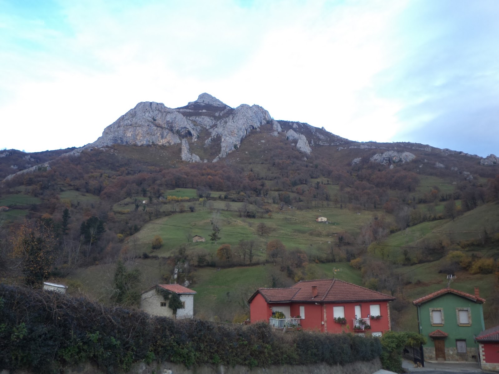 caleyando asturias: Zureda - Zurea (Lena)