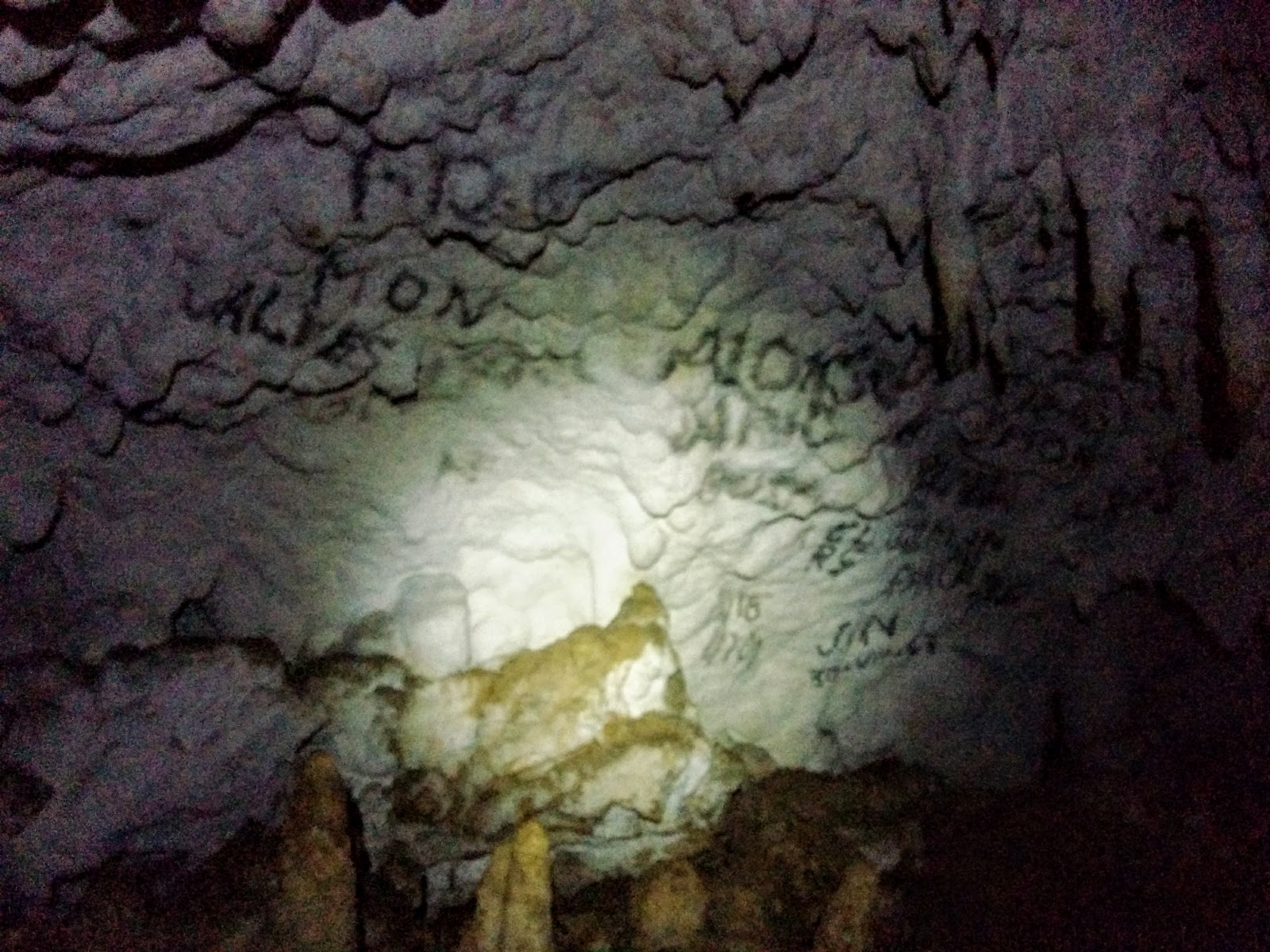 A lo bouzo: Cueva de Pando [Ribadesella]