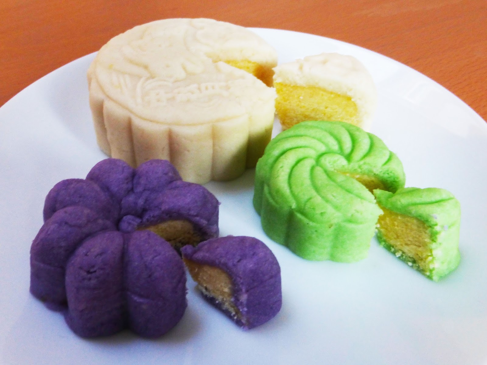 Snow Skin Mooncakes with Mung Bean Filling- Recipe
