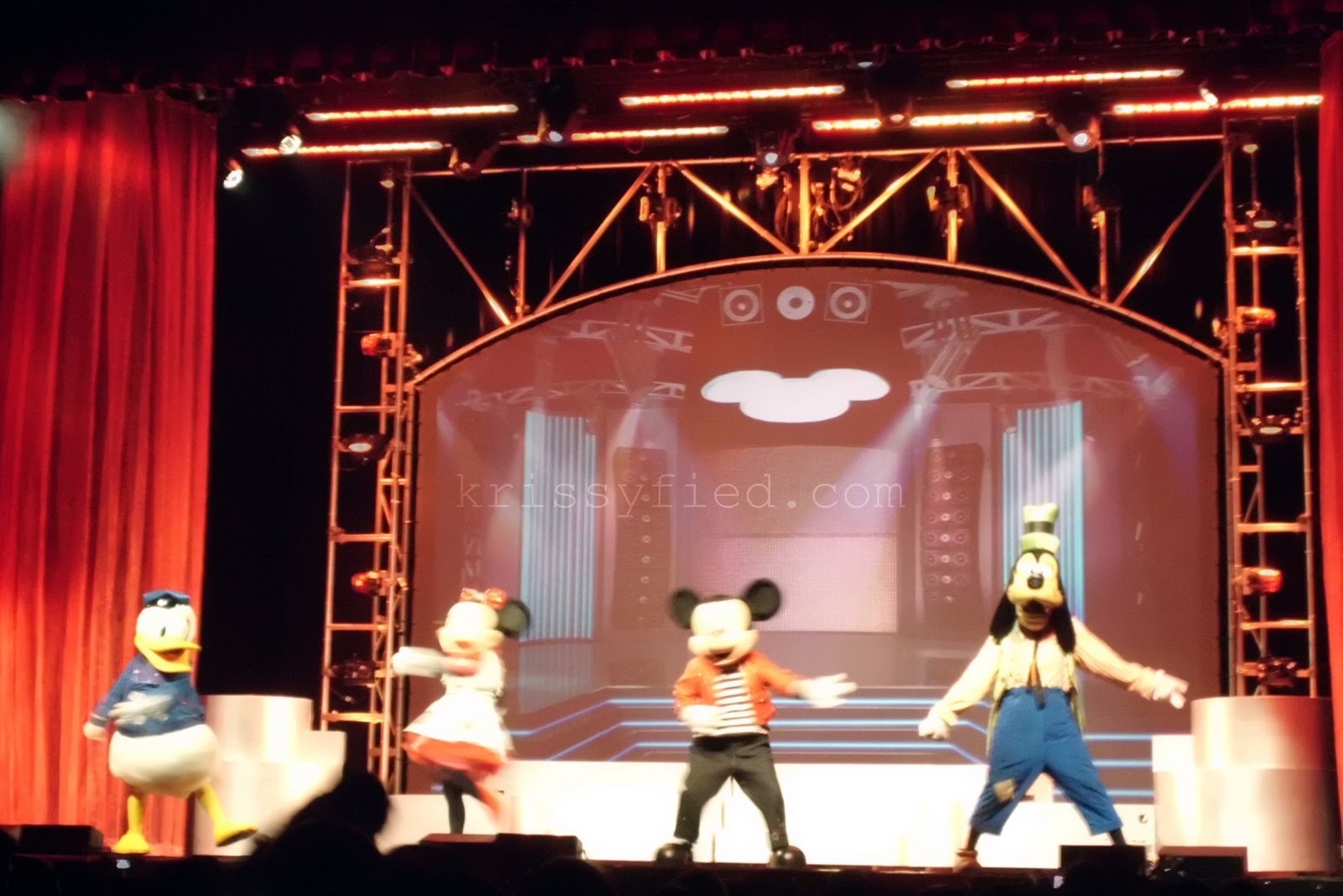 Magical, memorable night with Mickey Mouse and Friends! | i am krissy