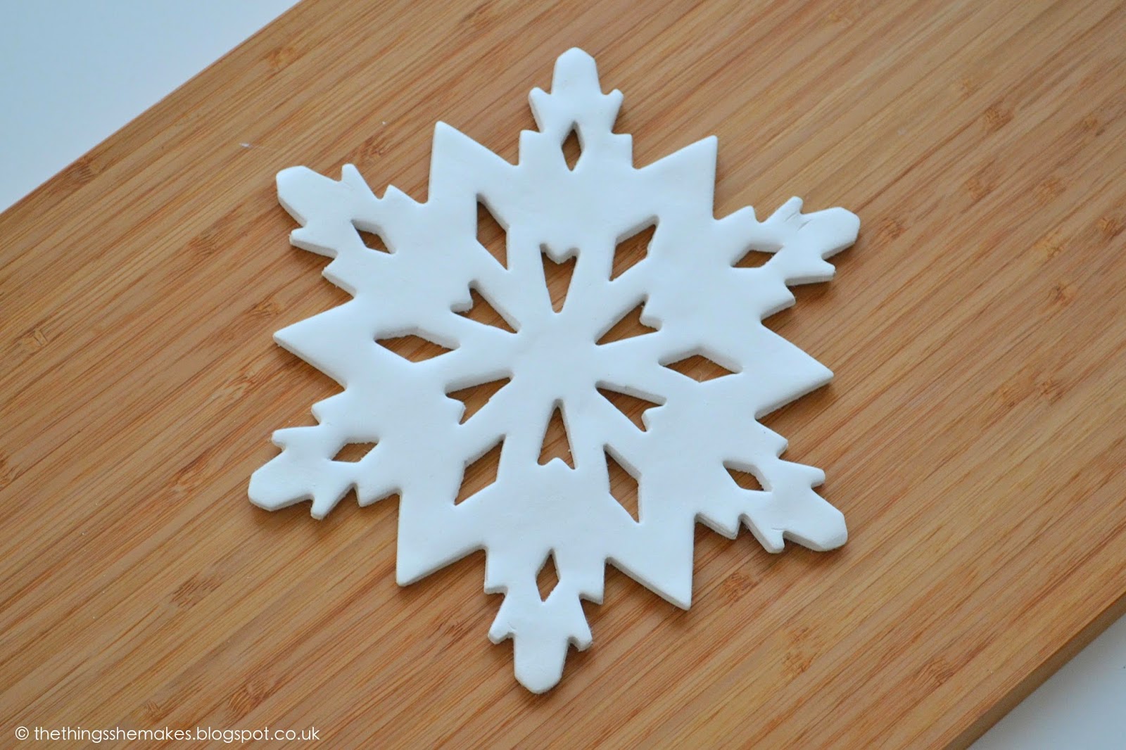 How to Make a Large Clay Snowflake Decoration | The Things She Makes