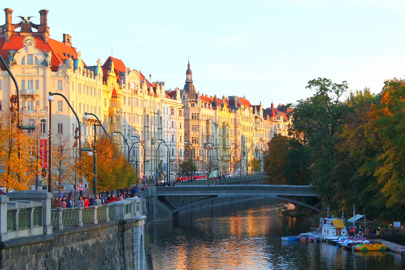 Travels and Trdelnik: Photo expose: Prague during Autumn