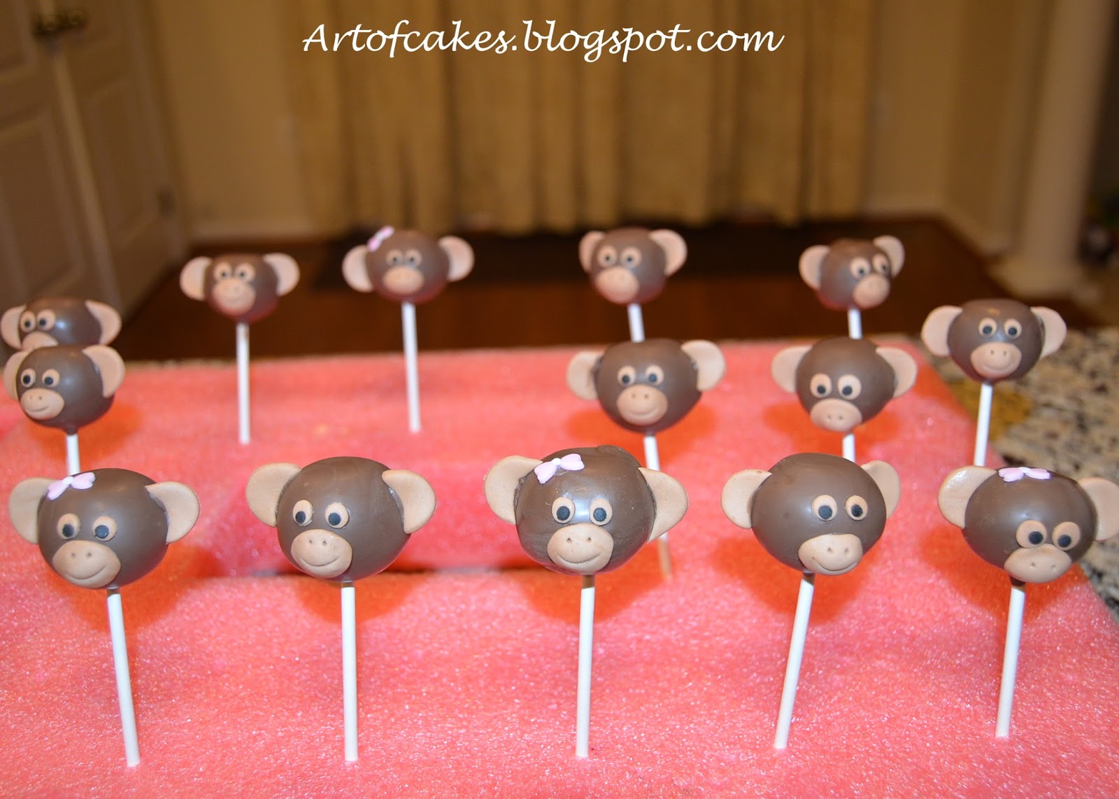Art Of Cakes: Monkey Cake Pops