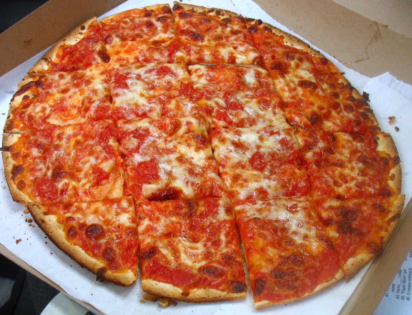 The Rochester NY Pizza Blog: Chester Cab, Thin Cracker Crust