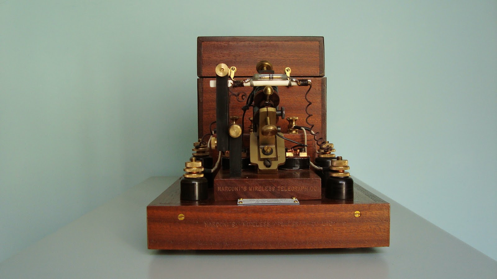 LA STANZA DEI BACHI: Ricevitore a coherer Marconi's Wireless Telegraph