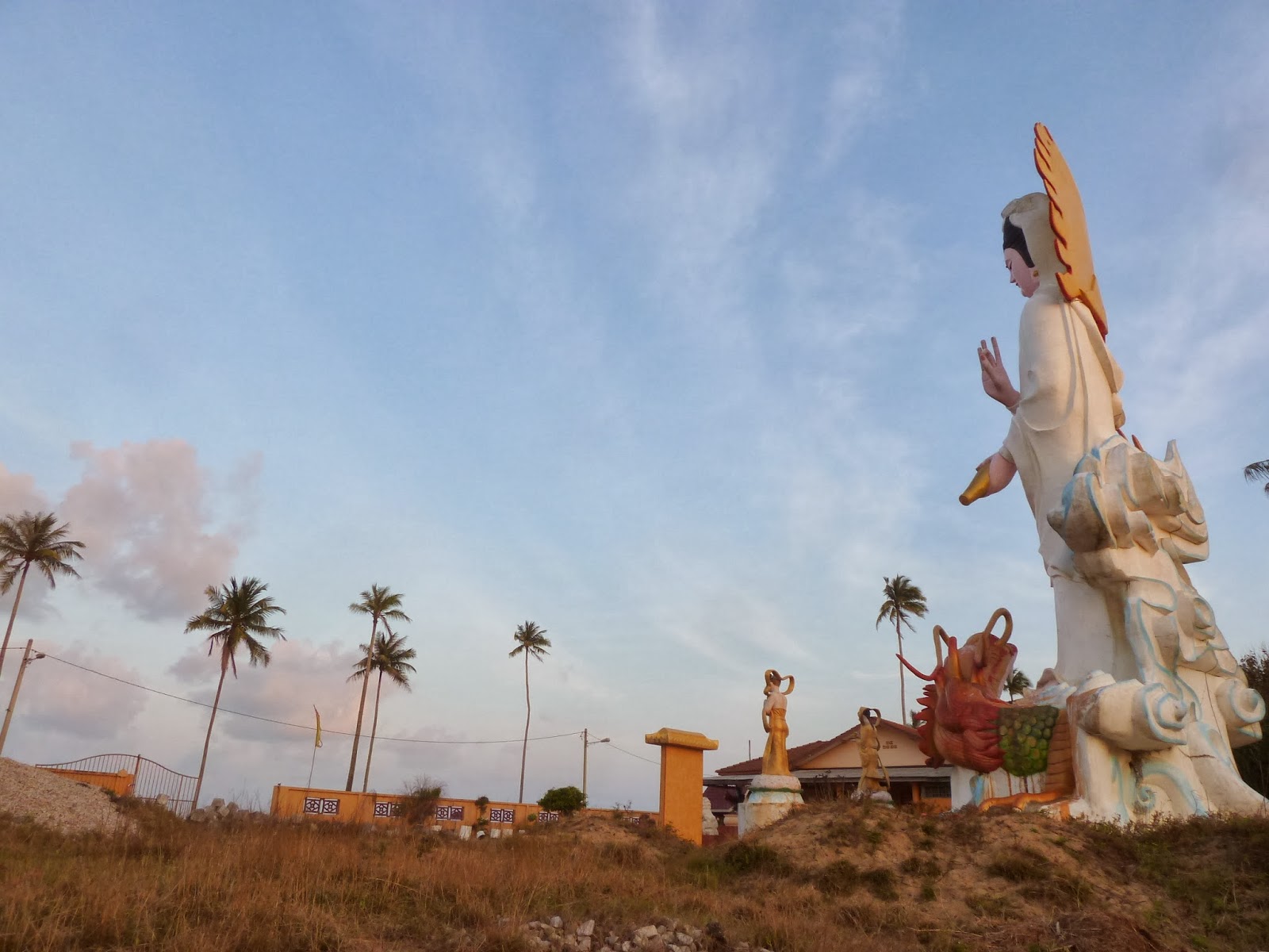 Kee Hua Chee Live!: KUAN YIN OF THE SOUTHERN SEAS IN BALAI IN BACHOK ...
