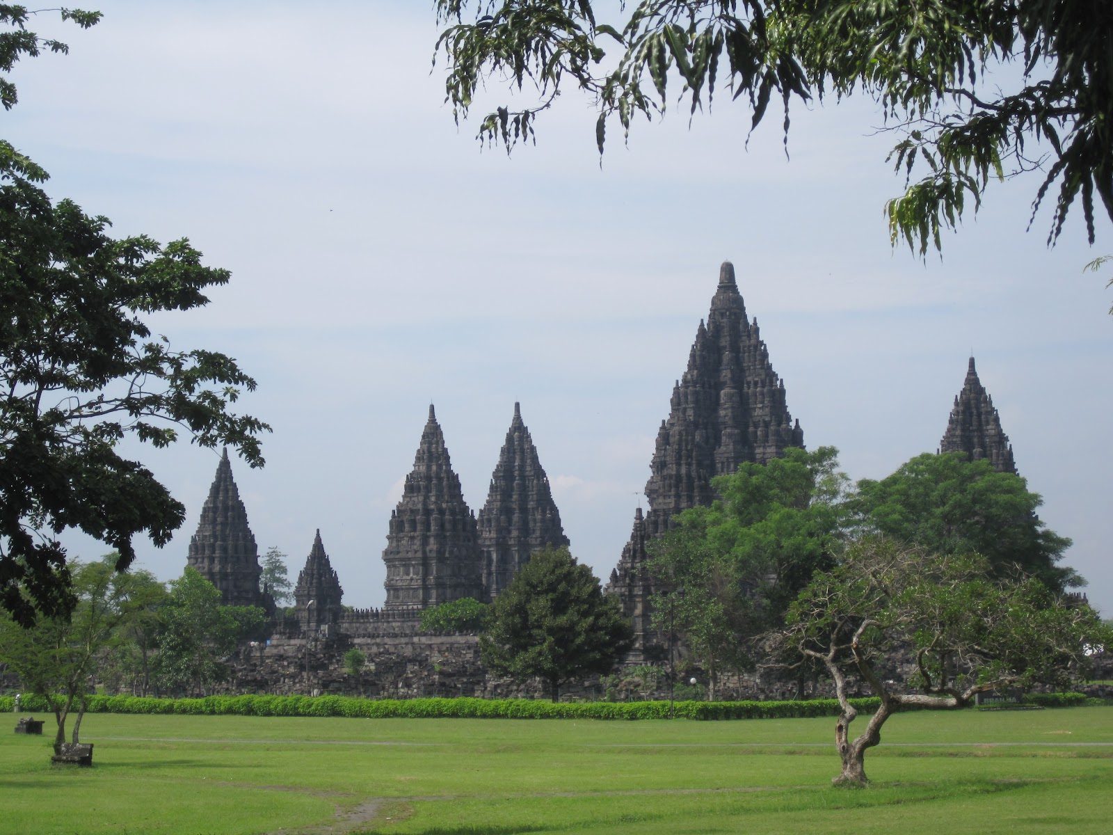 Catatan Mukti: Taman Wisata Candi Prambanan