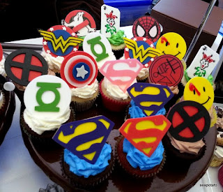 Savvy Shopping, Deals & Reviews: Superhero Cupcakes by Geek Sweets