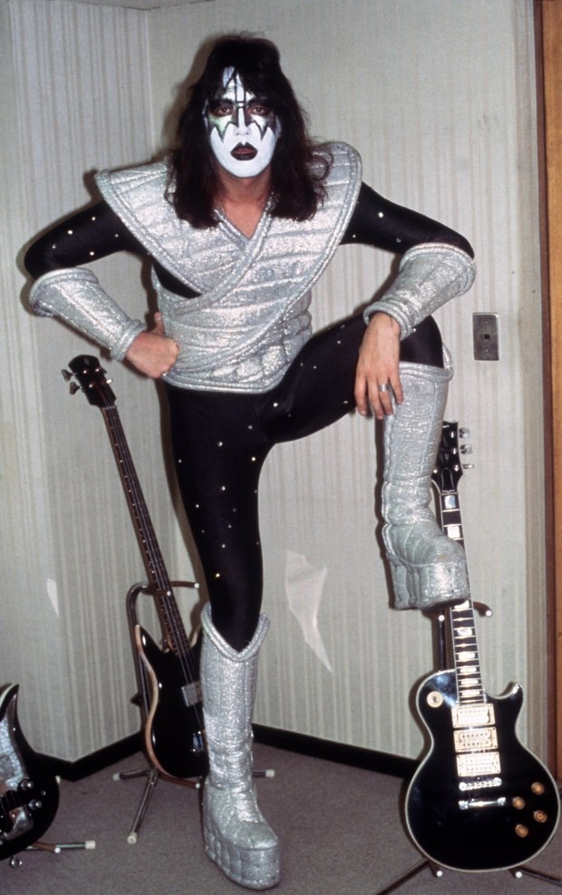 ~MUSIC IS WHAT FEELINGS SOUND LIKE~: Ace Frehley...