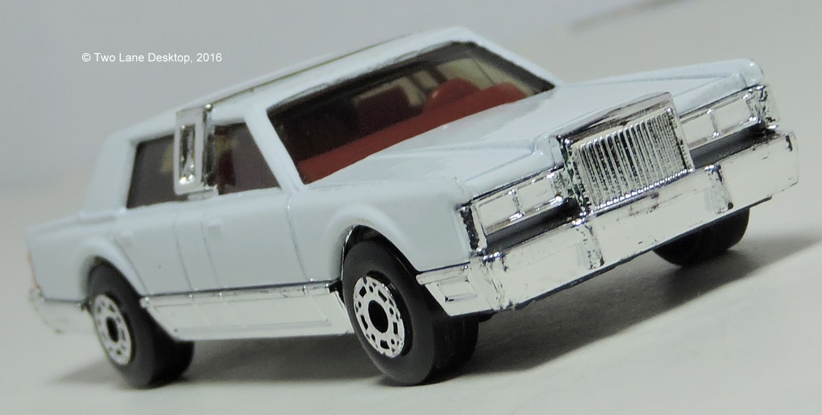 Matchbox Luxury: Cadillac Allante and Lincoln Town Car Limo