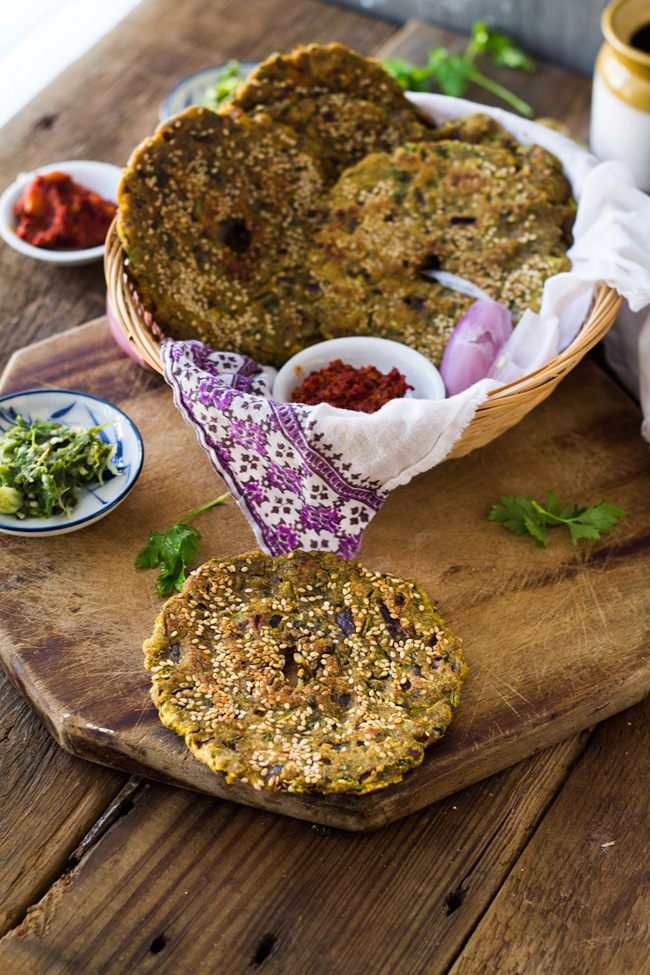zucchini thalipeeth - A Bit Wholesomely