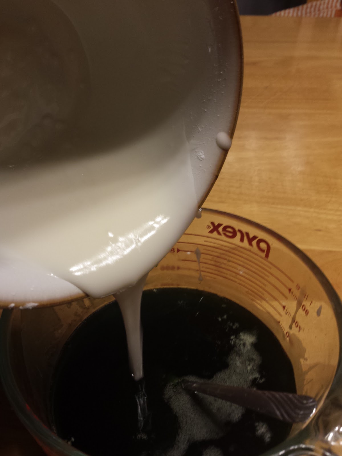 Lifestyles of the Weird and Frugal: Make this DIY deodorant with ...