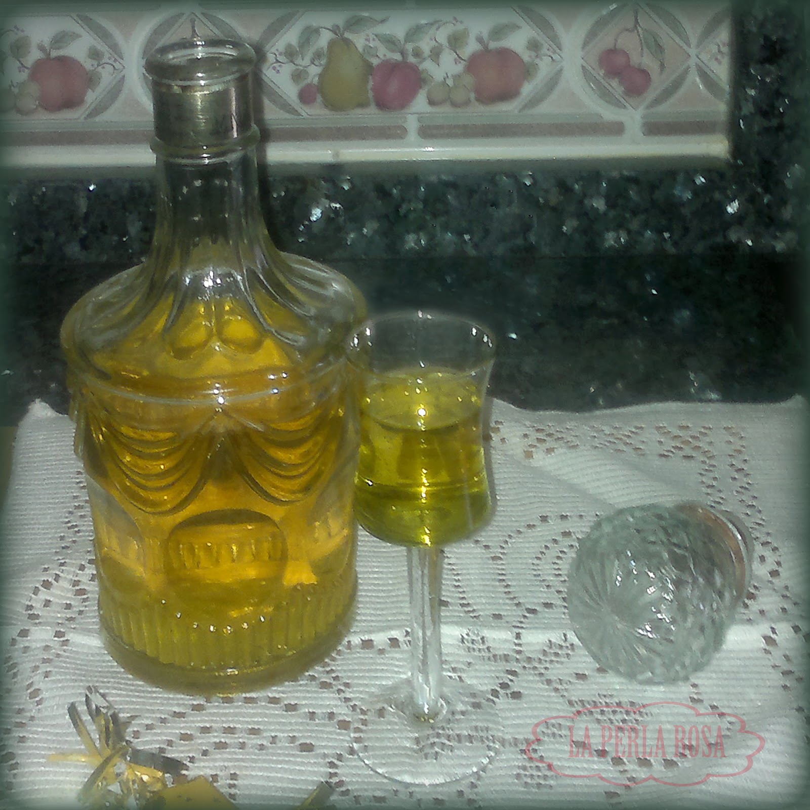 LA PERLA ROSA EN LA COCINA: MISTELA 1.14