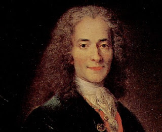 HISTORIA UNIVERSAL EN LA PRENSA: VOLTAIRE