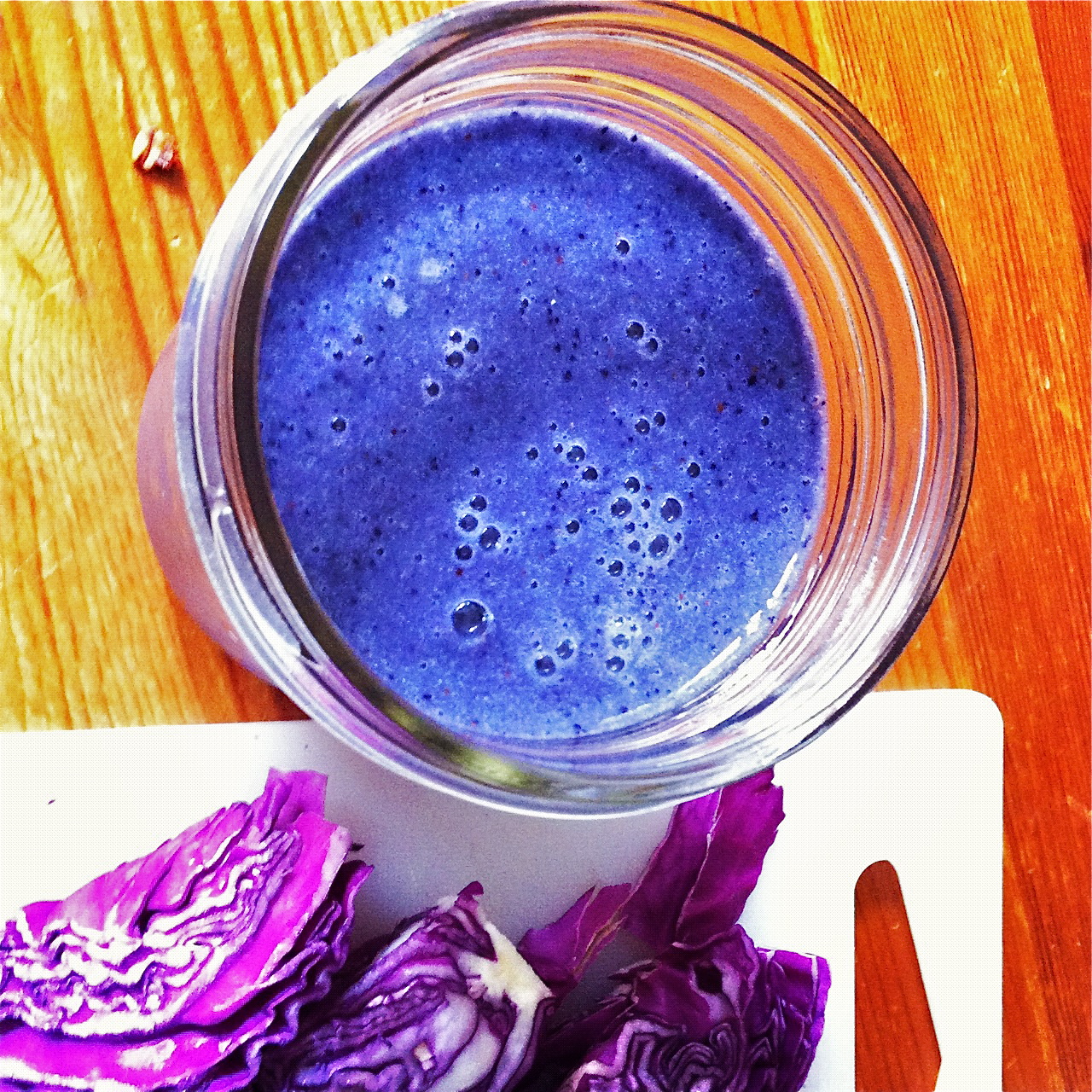 Happy Tummy: Purple Cabbage Smoothie