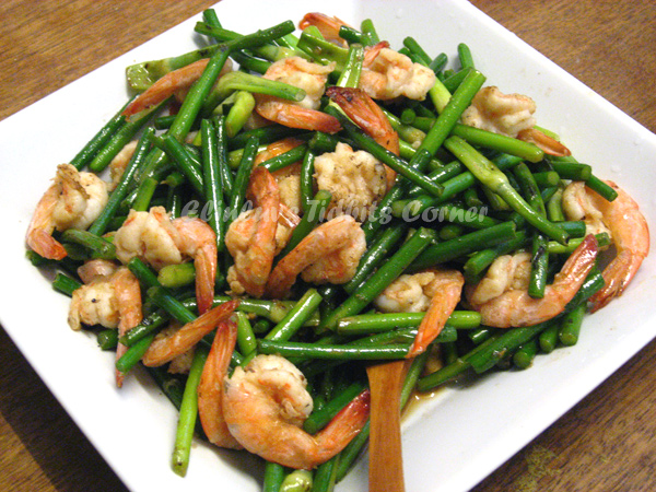 Elinluv's Tidbits Corner: Stir Fry Garlic Scapes With Shrimps