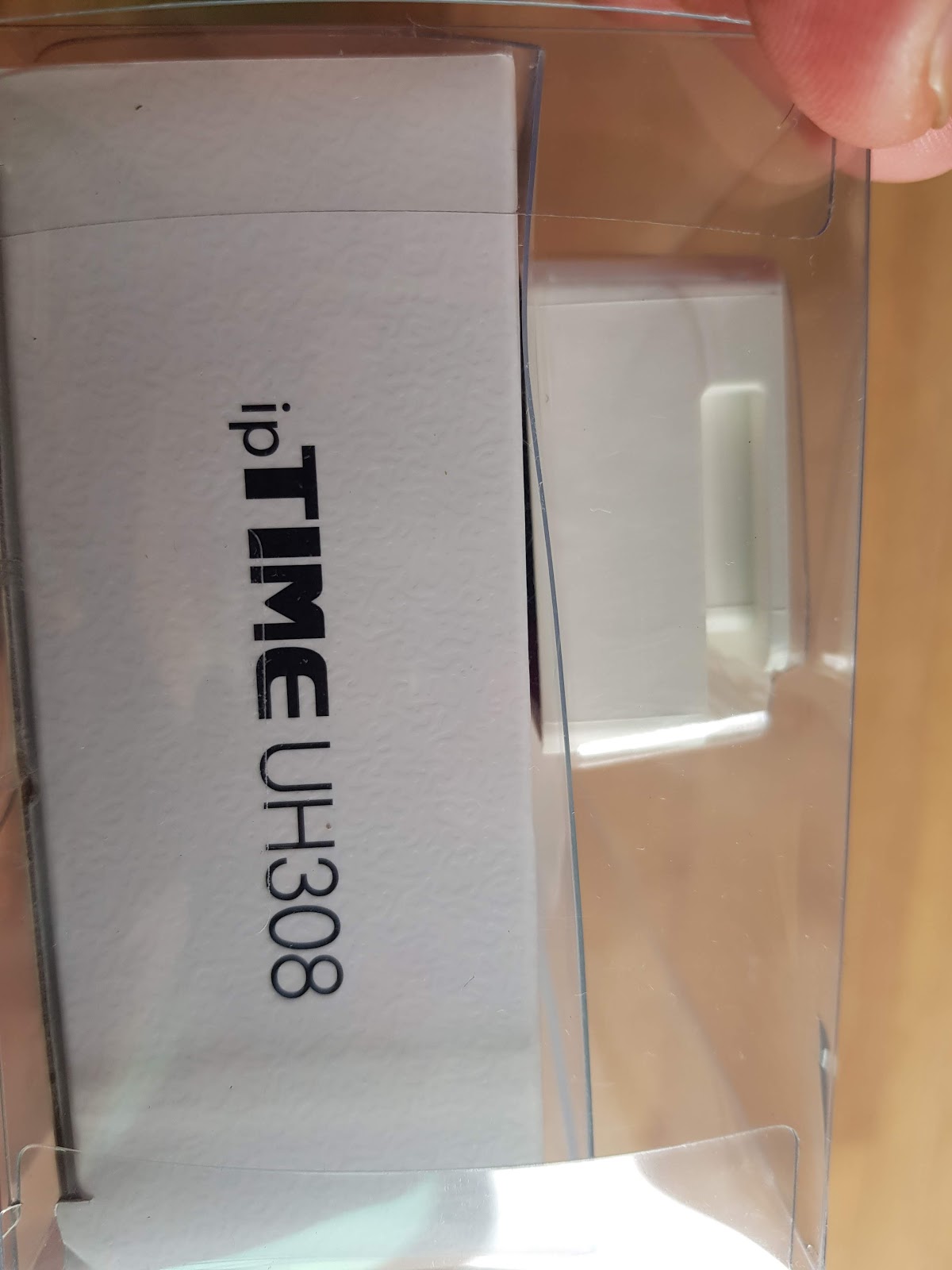 믿는대로 이루어진다: USB 허브 ipTIME UH308 개봉기 unboxing