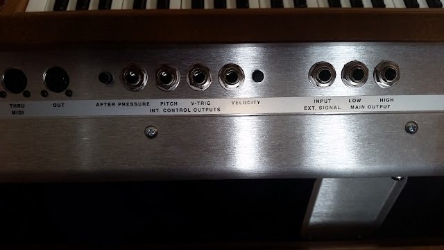 MATRIXSYNTH: Moog Minimoog D Keyboard Synthesizer SN 3205