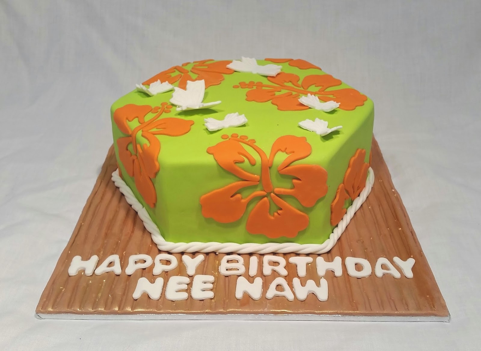 Cakes and Other Delights: Aloha.....