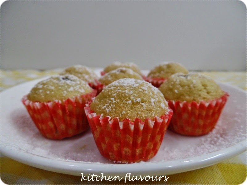 kitchen flavours: Nutella Buttons : TWD