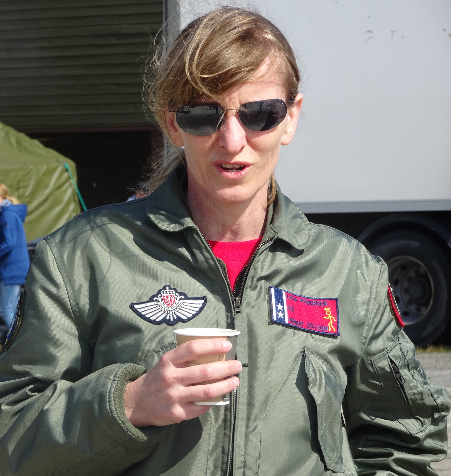 Grams luftfartsblogg: En grepa dame - Skv.sjef Kristin Pedersen - 333 skv.