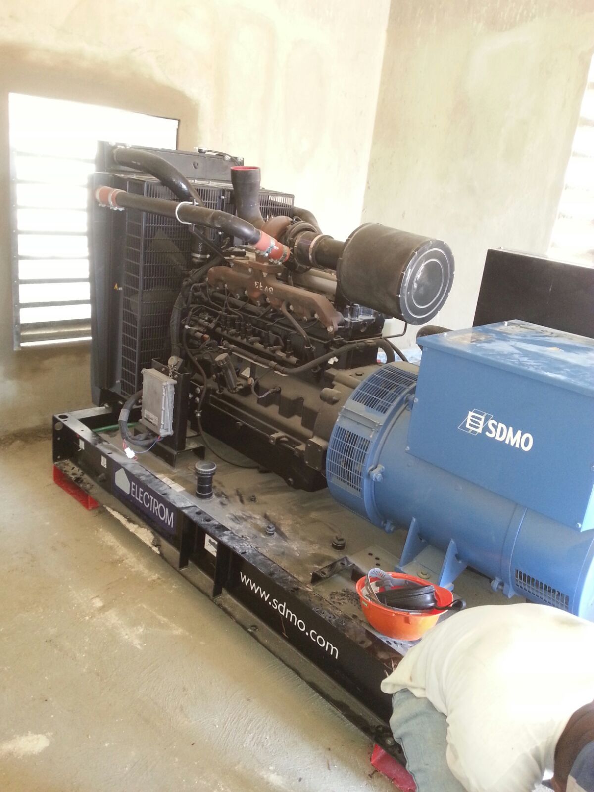 PLANTA ELECTRICA KOHLER SDMO: Proyecto en Haiti - Mercado Público Grande Riviere du Nord ...