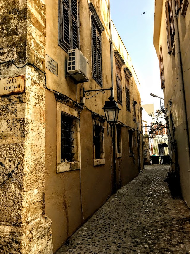 Patrick Comerford: Stepping like Theseus through the labyrinthine ...