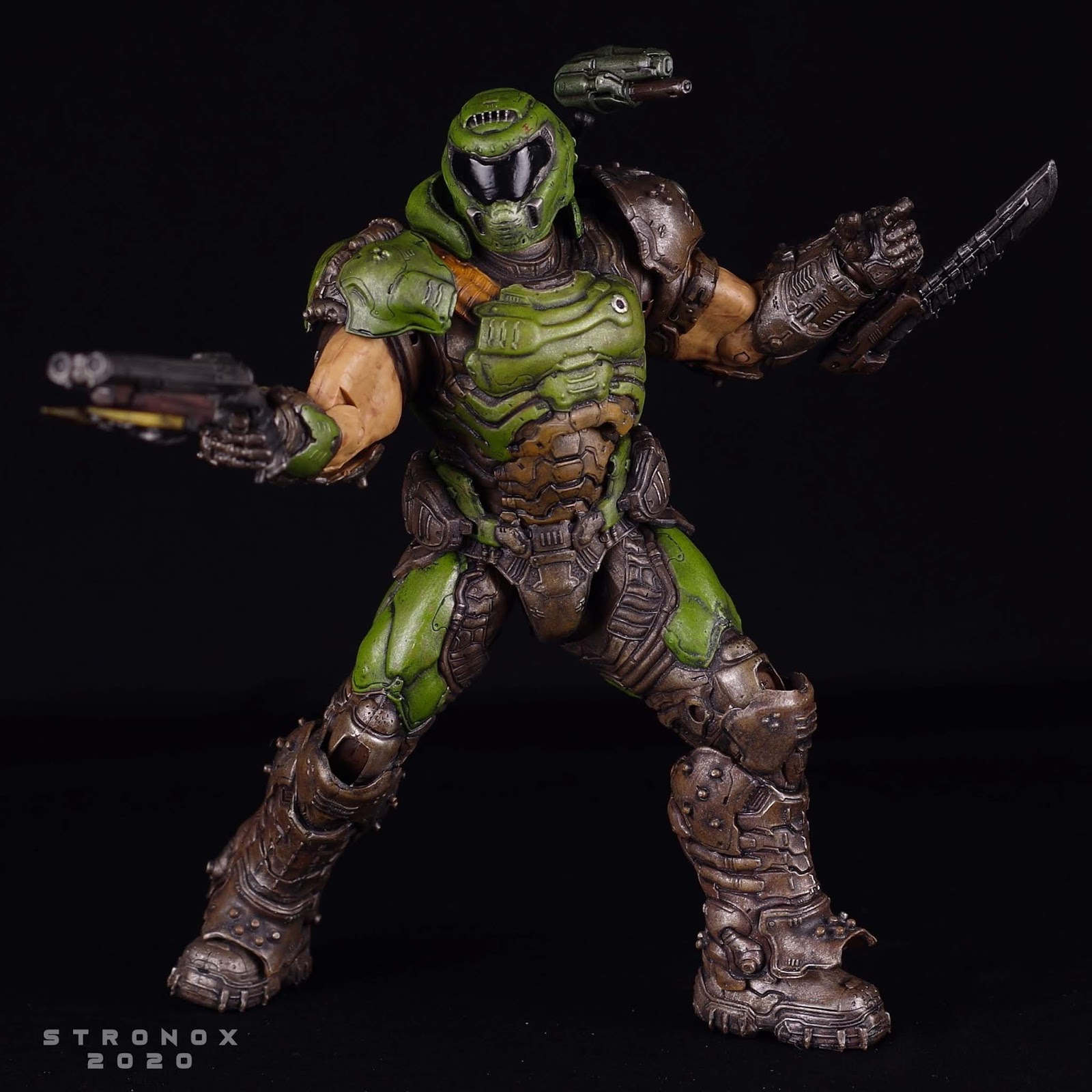 Stronox Custom Figures: Mcfarlane Toys: Doom Slayer