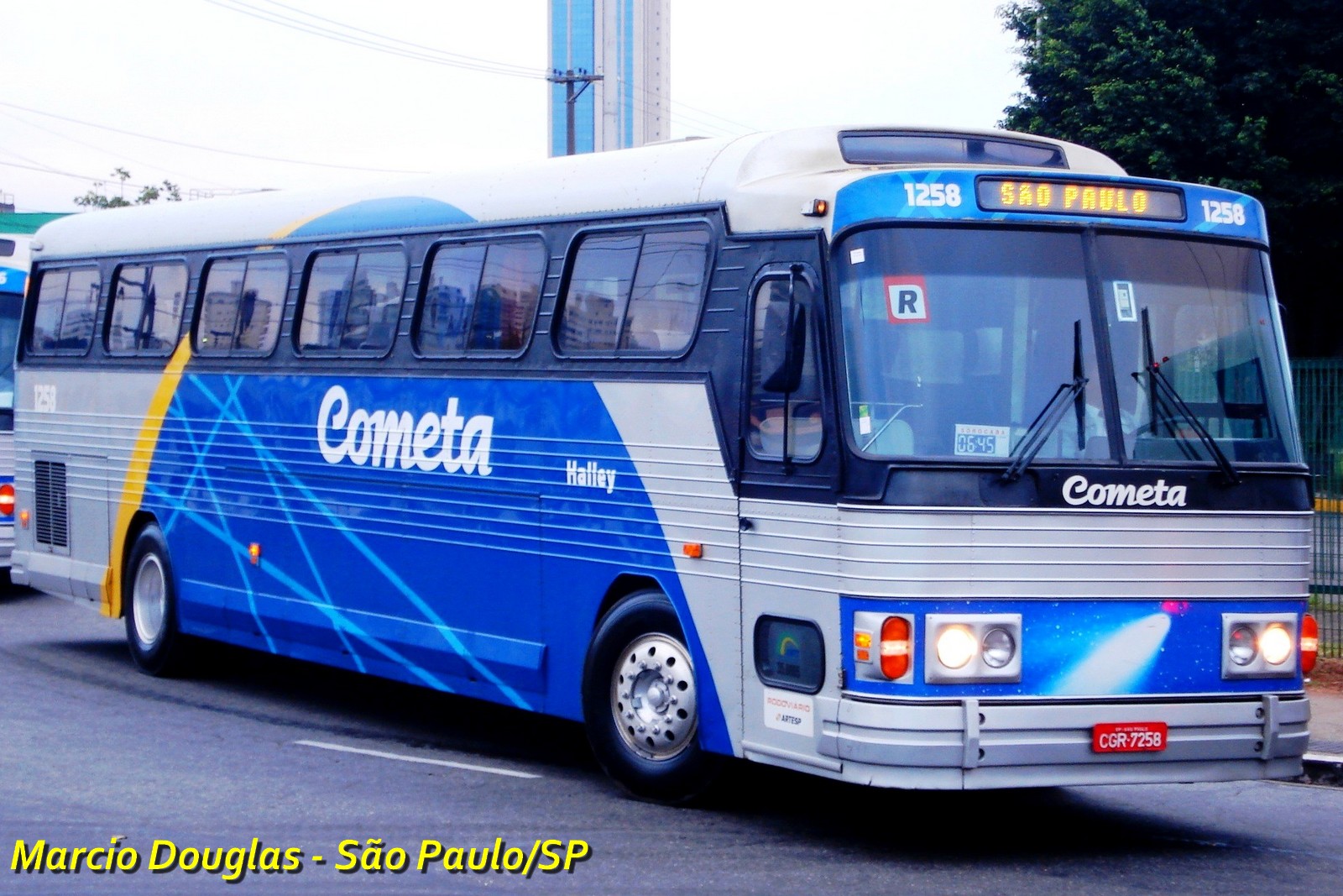 Expresso Bus: Cometa 1258