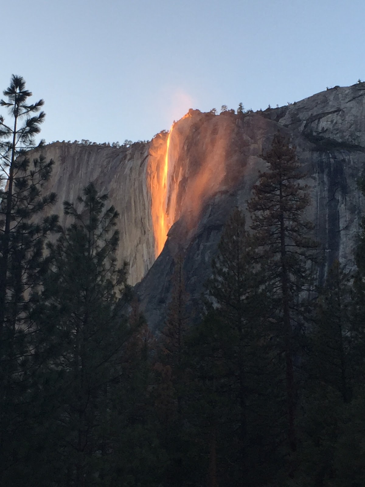 Portmanteau Suitcase: Photographing the Firefall: Horsetail Fall ...