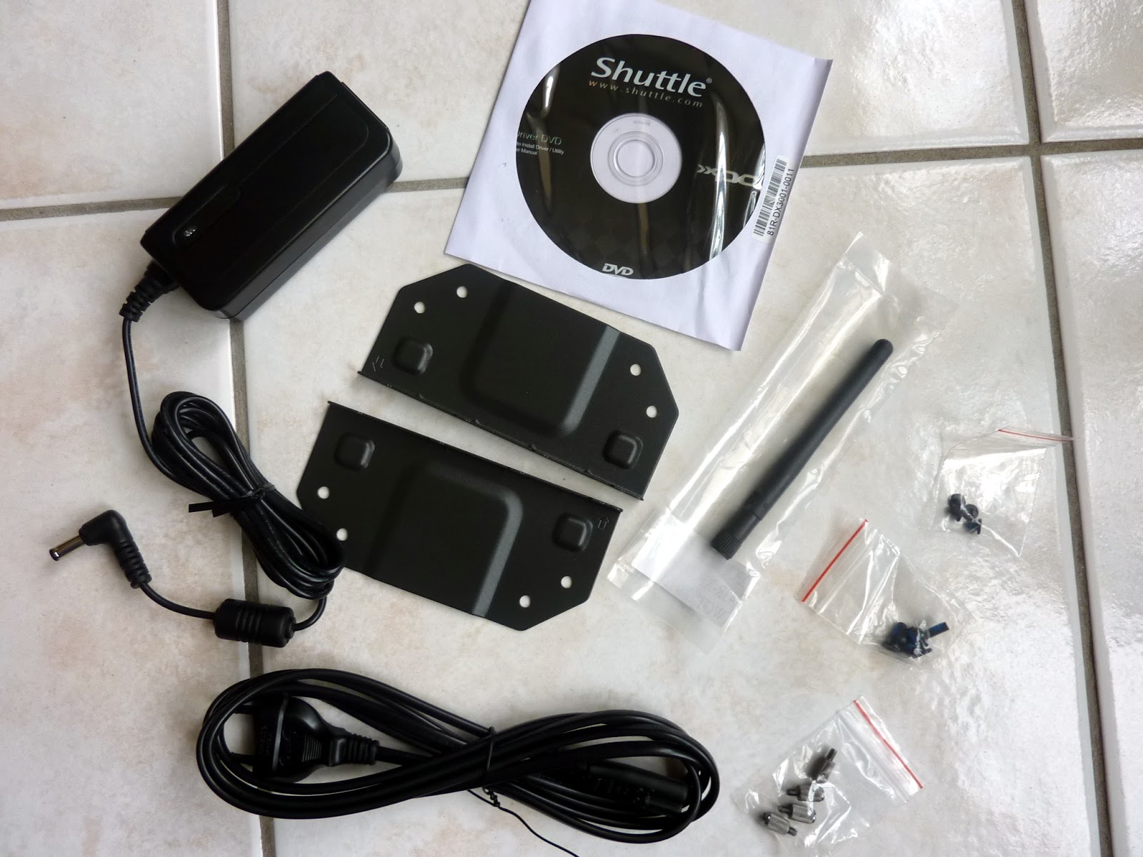 FanlessTech: Shuttle DX30 overview