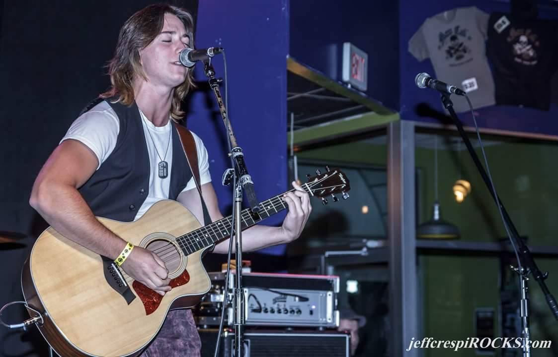 Talented Musicians Blog: Talented Musicians Blog - Meet Ryan Flannery