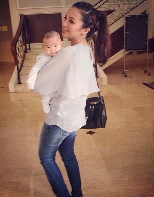 Gambar Neelofa dan anak buah yang comel | OH! Honey