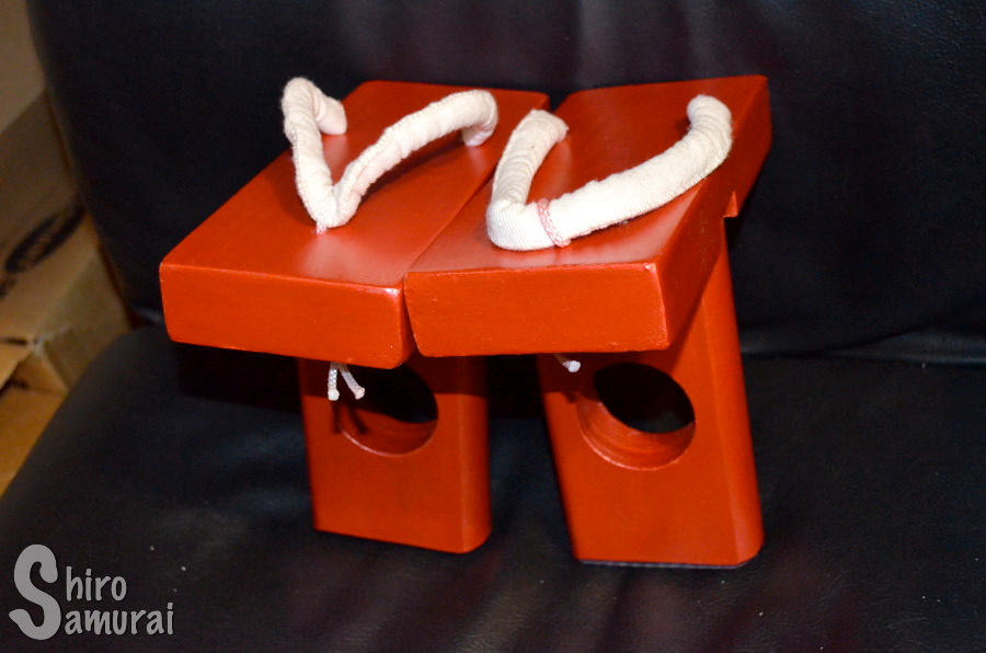 Shiro Samurai's Cosplay: Hotaru's tengu geta update!