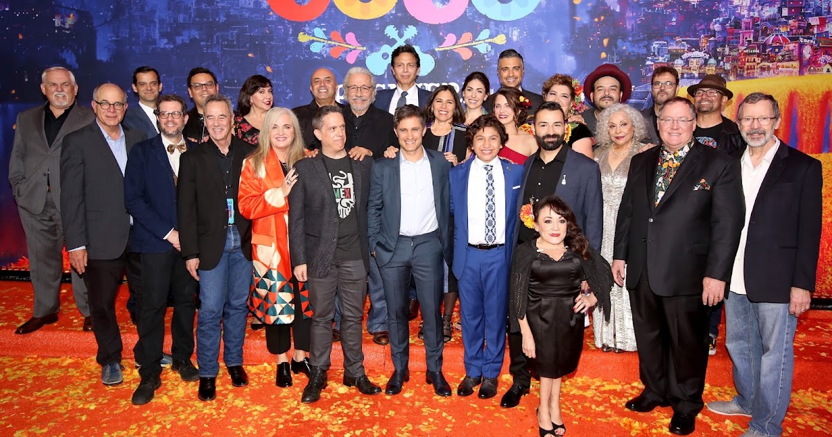 Sasaki Time: Disney•Pixar’s “Coco” Makes Marigold-Carpet Premiere in ...