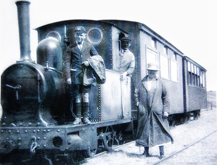 Trackbed Walkers: The Rye and Camber Tramway