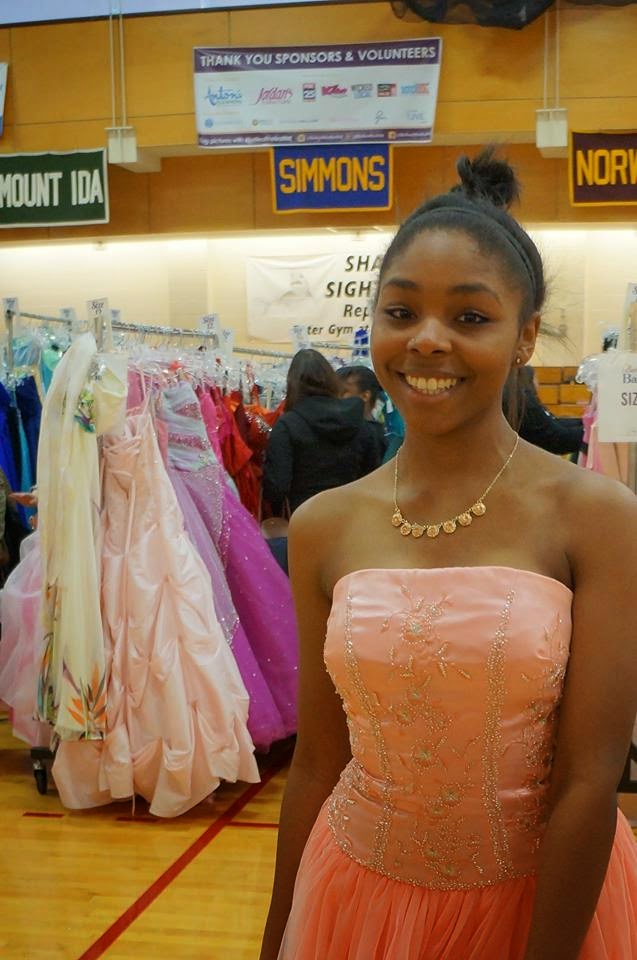 Donate a Prom Dress | Metropolitan Fashionista