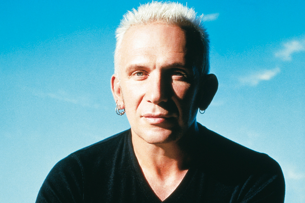 Charlie Into Vogue: Grazie per i tuoi 60 anni di pura moda!