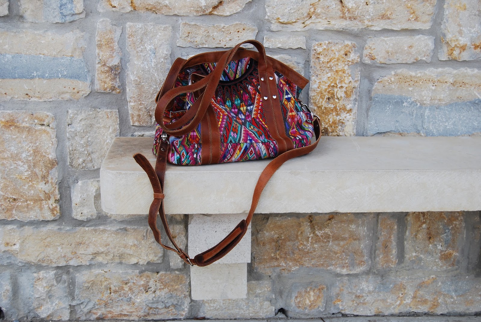 Momfessionals All About That Bag Nena And Co Edition