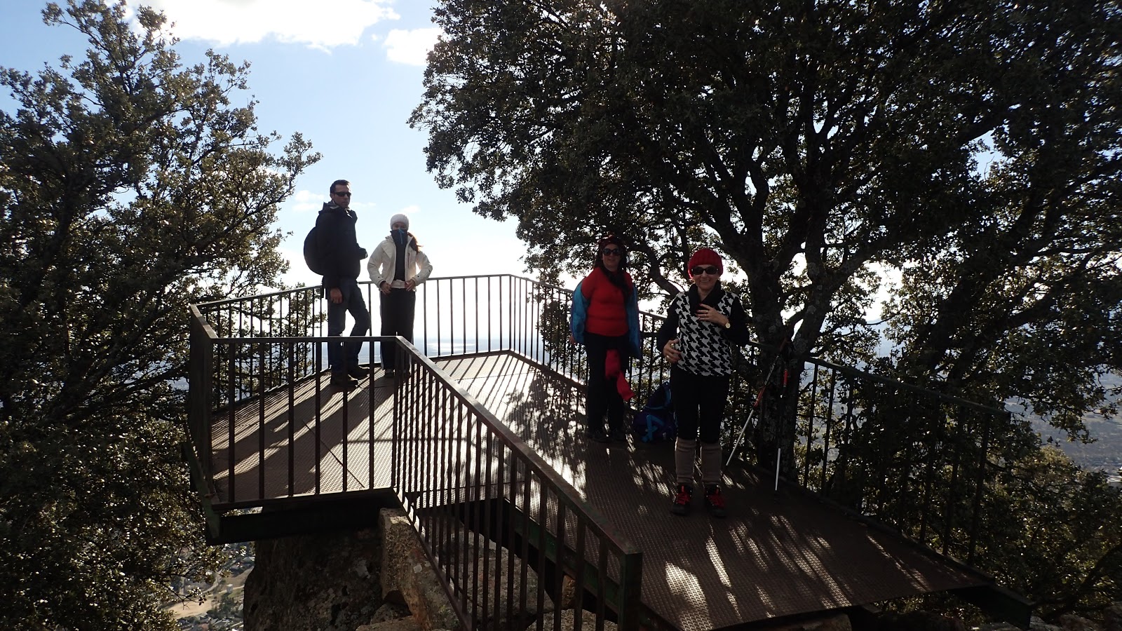 Wikiloc | Ruta Collado Mediano Cerro del Castillo y Ruinas Romanas de ...